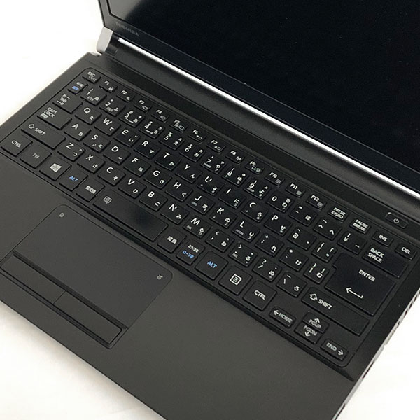 TOSHIBA 〔中古〕 dynabook R73/H / Core i5-7200U 2.5GHz / メモリー8GB / SSD ...